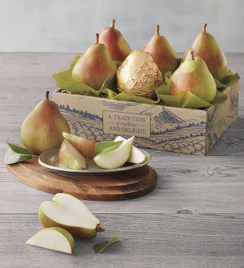 Christmas Fruit: Christmas Pears, Fruit Gifts & Gift Boxes | Harry & David