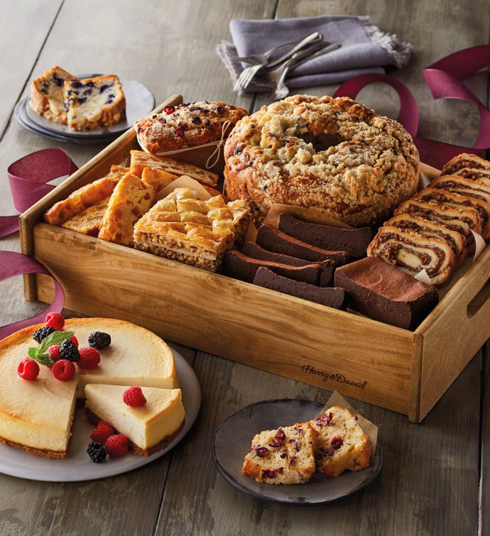 Deluxe Bakery Tray | Harry & David